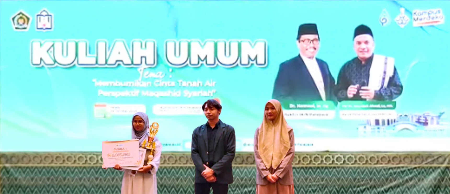 FEBI Berikan Penghargaan kepada Mahasiswa Berprestasi Nasional dan Internasional | Febi